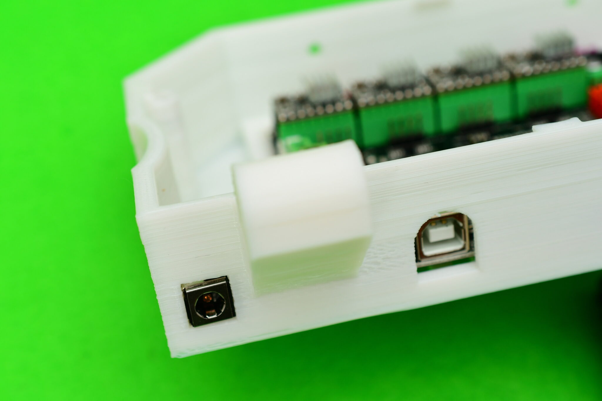 3Dプリンタ PRN3D EVOLUTION KITのPCBベースを改造してみた - まず分解。